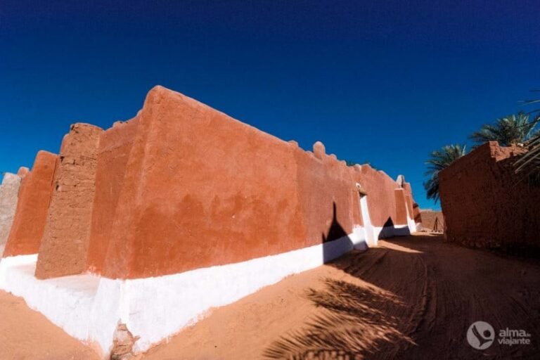 Timimoun: El Oasis Rojo Del Sáhara De Argelia | Guía De Viaje Completa